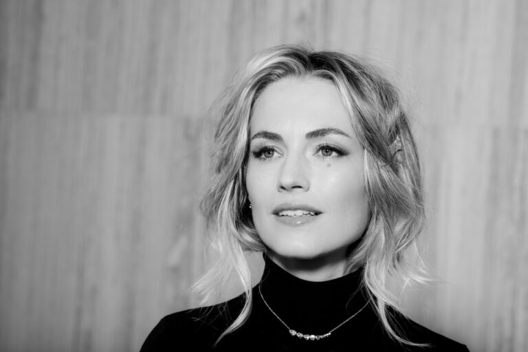 Amanda Hearst Isn’t Your Average Hippie Heiress