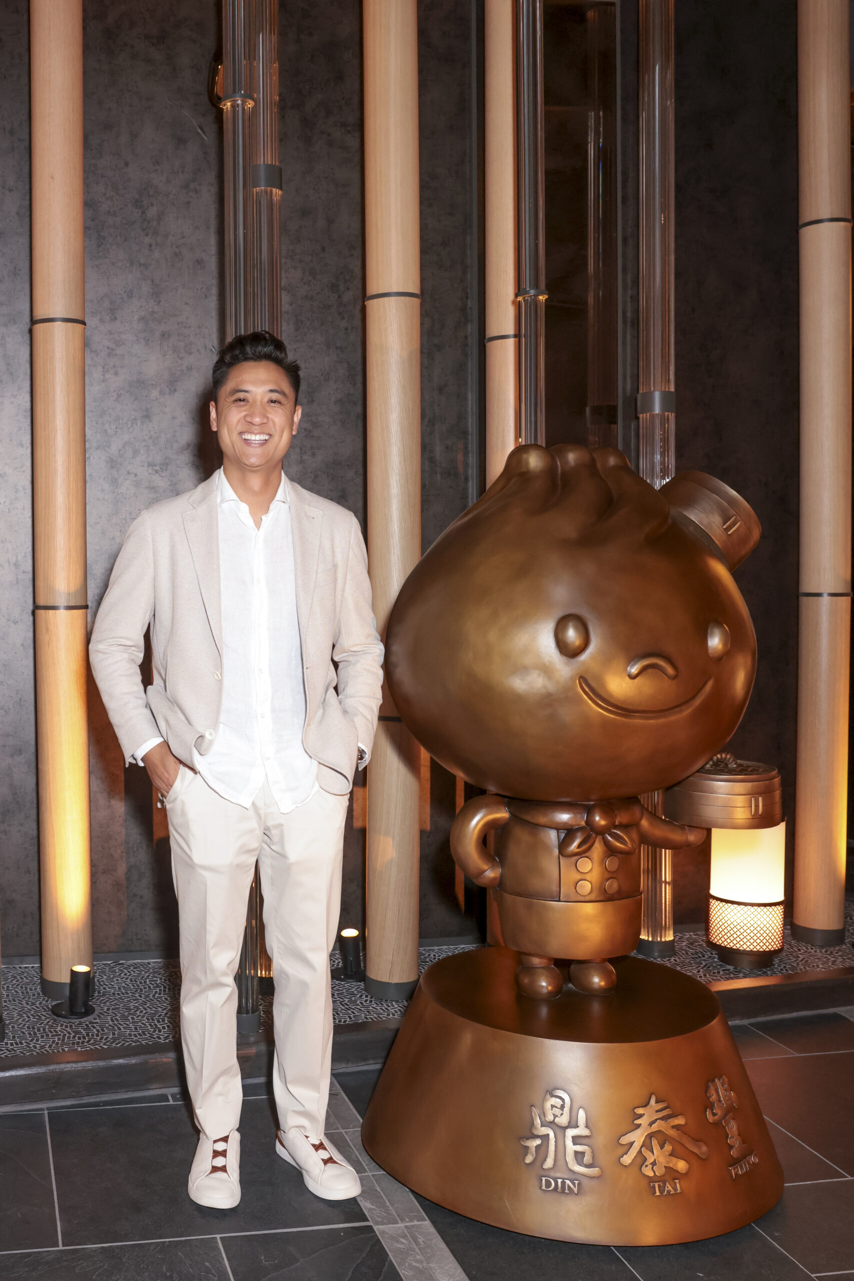 The AVENUE Party Report | Avenue Magazine