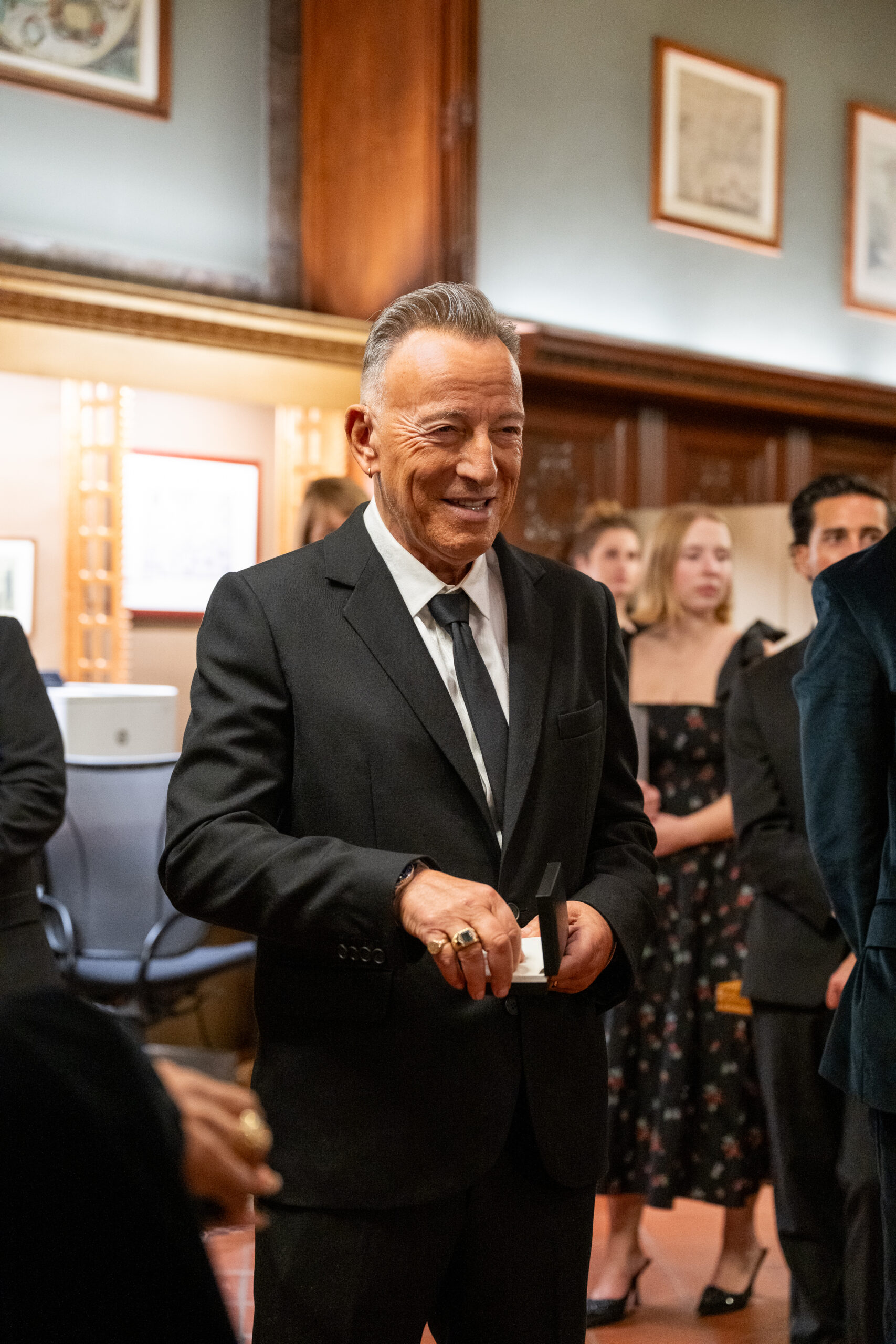 BRUCE SPRINGSTEEN Rocks The New York Public Library | Avenue Magazine