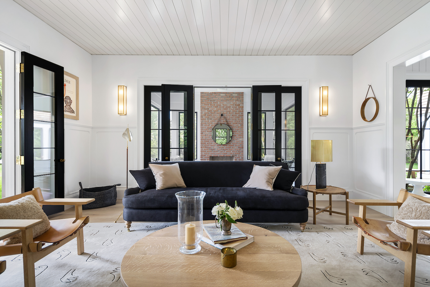 How Two Editors Made Their Hamptons Home a Minimalist Escape