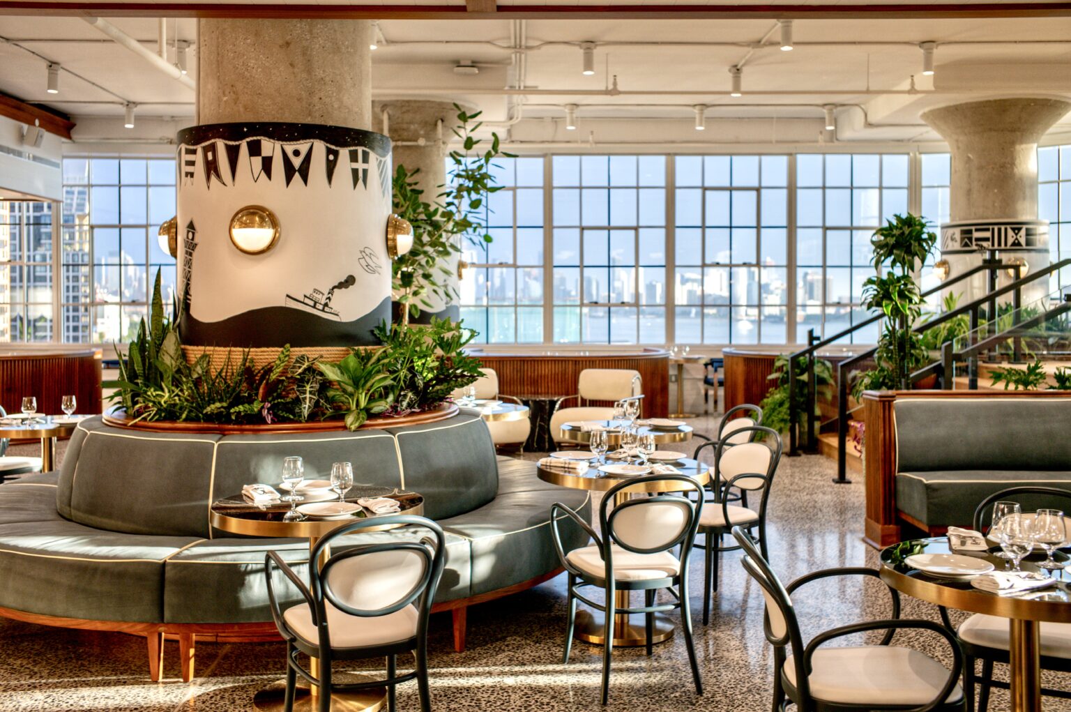 No Yacht? No Problem | Avenue Magazine