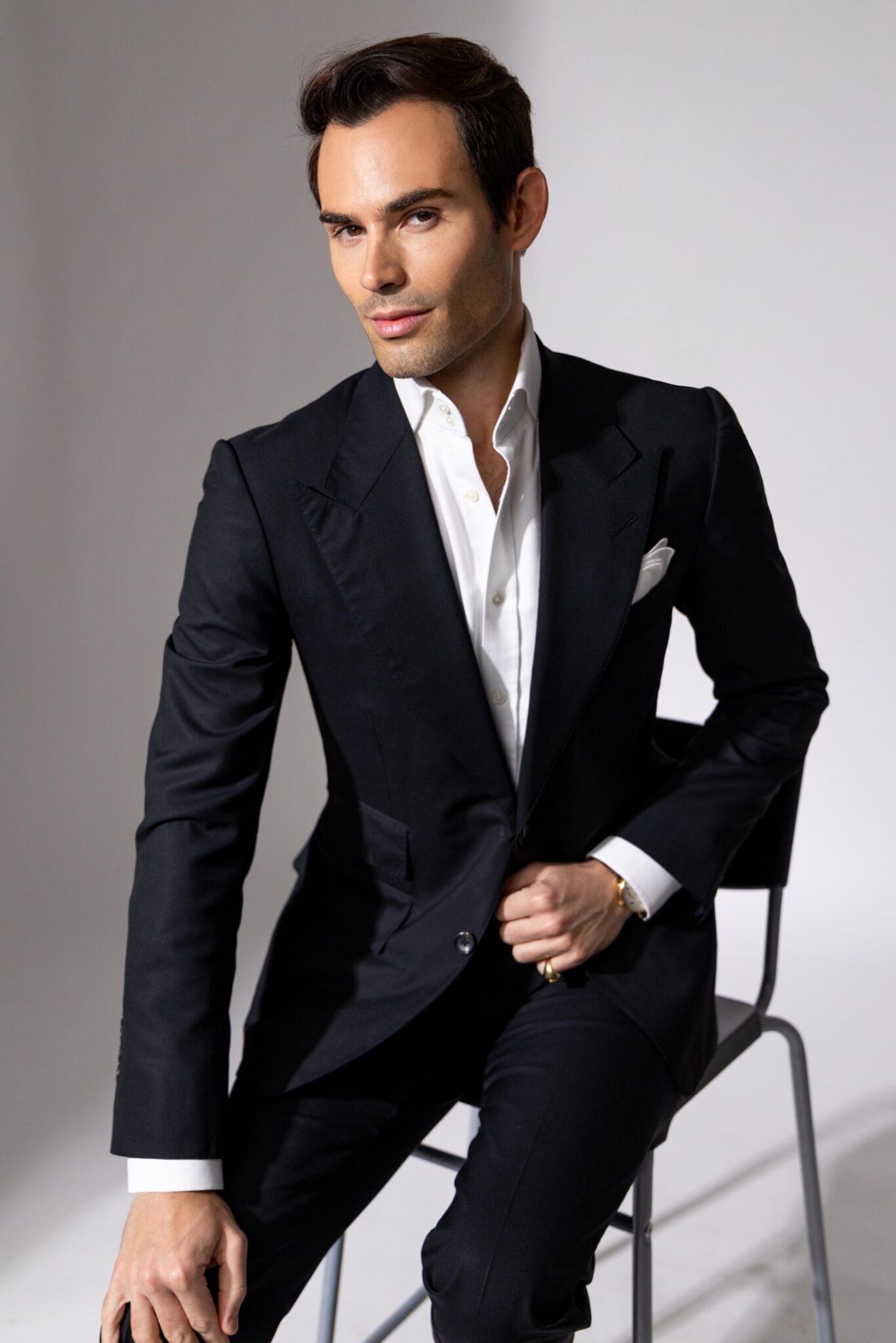 Table for Two: TV Star Mark-Francis Vandelli | Avenue Magazine